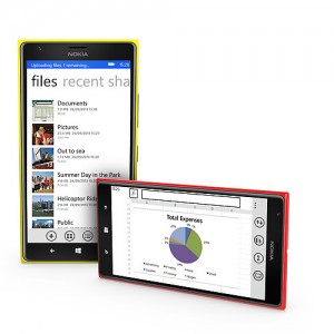 Nokia Lumia 1520, Superb Phablet from Nokia: Hands-on Review - iTechBahrain